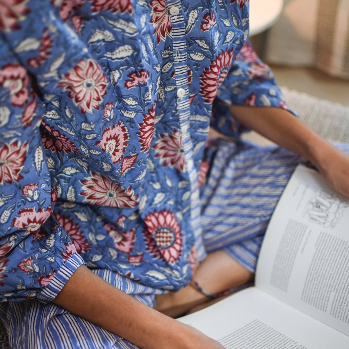 Frenchie Pyjamas Blouse - Poppy On Blue – Gawjus